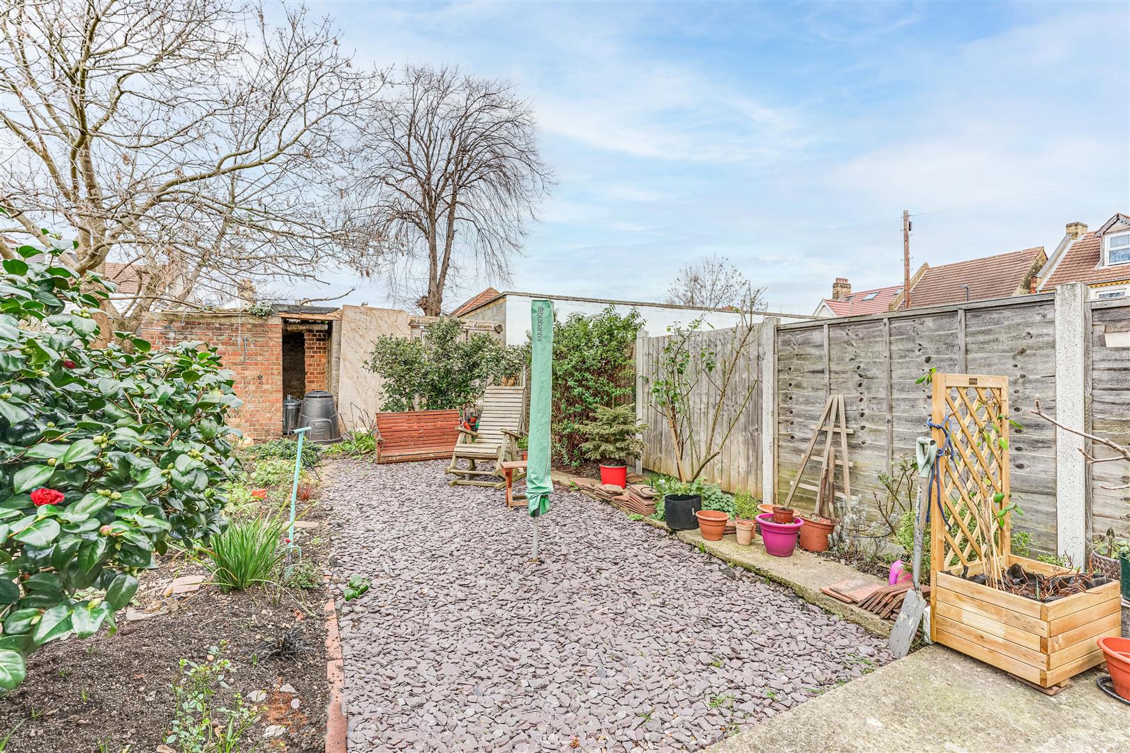 Boleyn Road, London - Bricks.